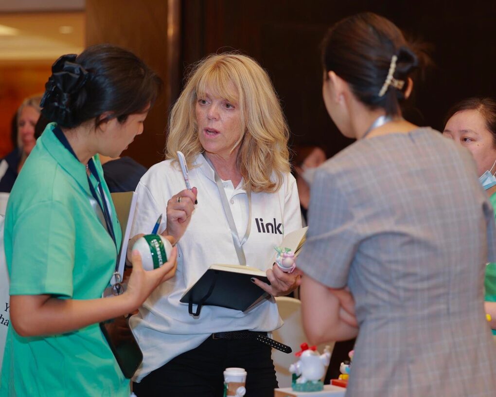 Our approach - Link - Your worldwide marketing partner