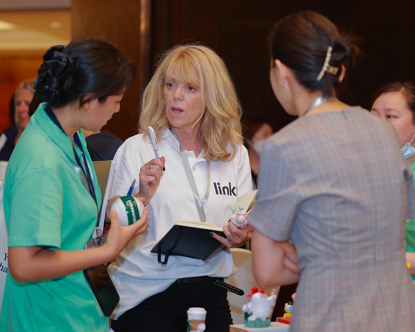 Our approach - Link - Your worldwide marketing partner